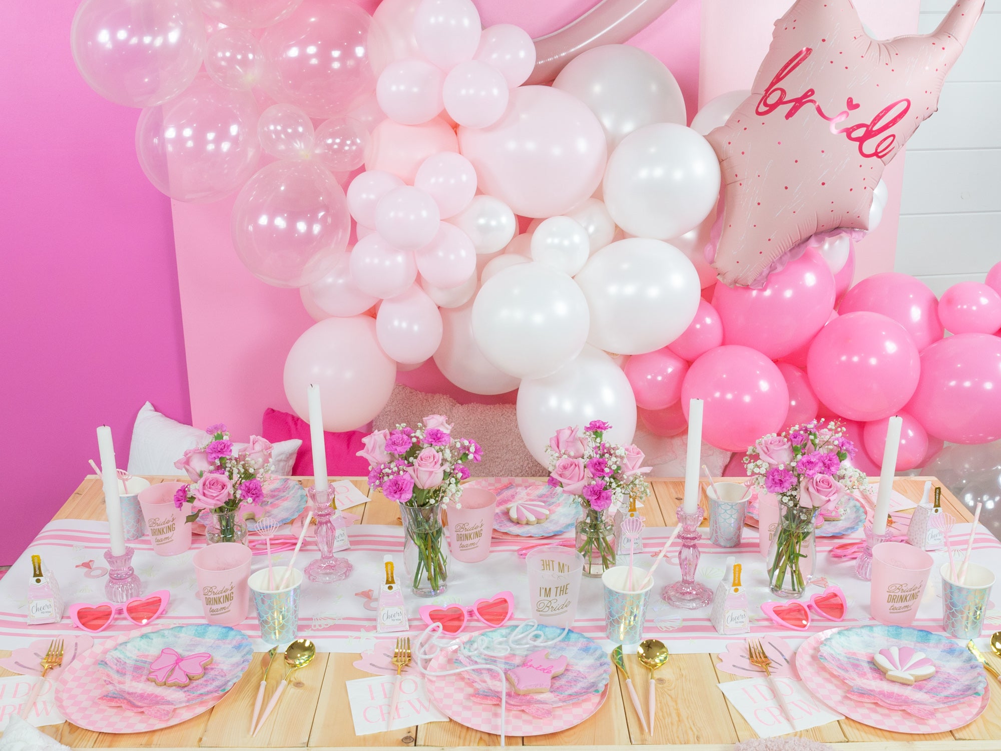 Bachelorette Pool Party Ideas to Shell-abrate the Bride's Last Splash ...