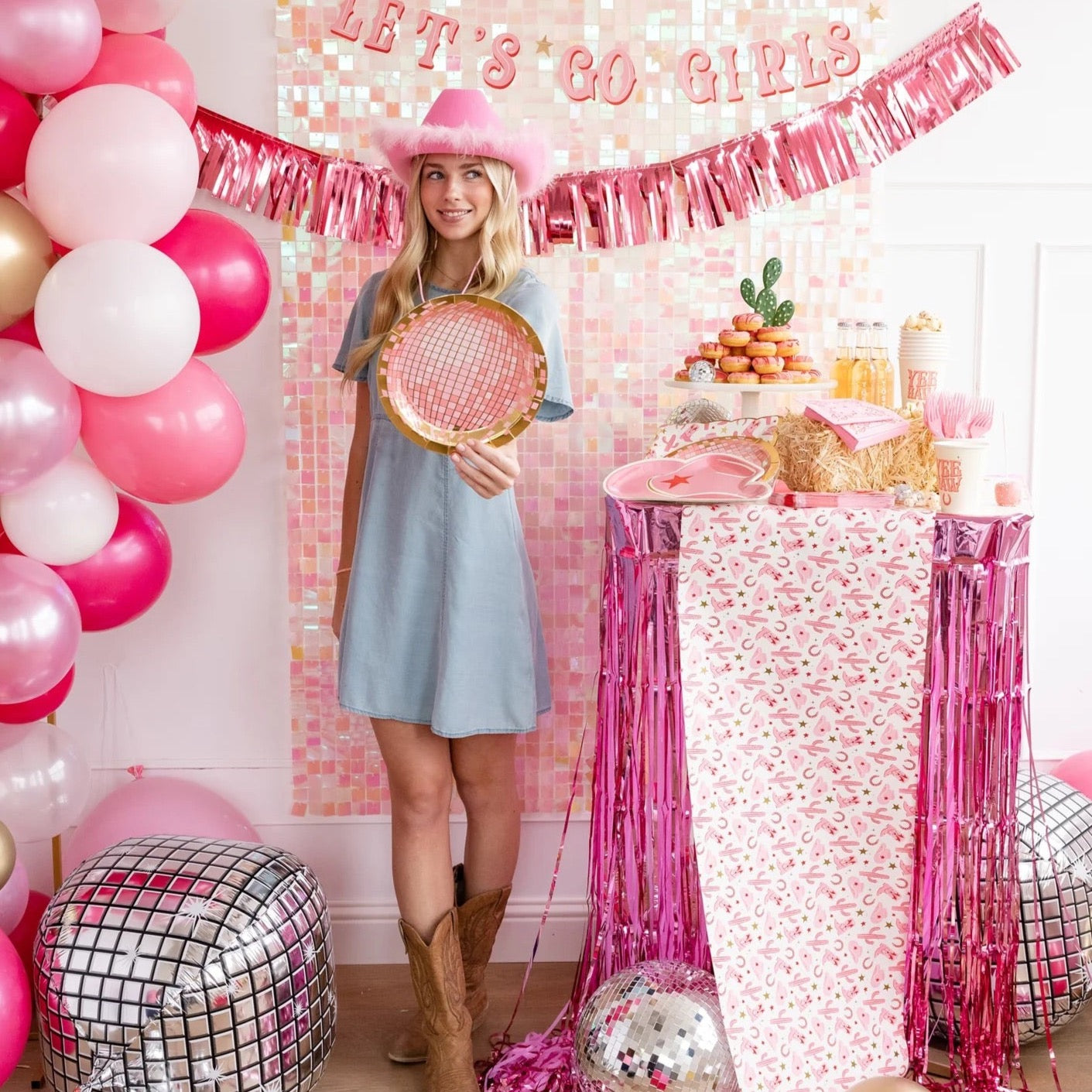 Hippie & Groovy Party Decorations | The Party Darling